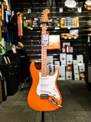 Gear Hunter | Fender - Player Stratocaster Capri Orange