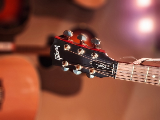 Gear Hunter | Gibson - Slash J-45 - Vermillion Burst