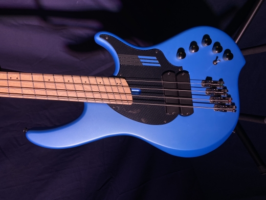Gear Hunter | Dingwall NG2 4 String Fanned Fret Bass Guitar