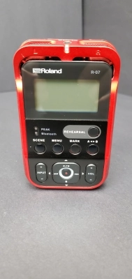 Gear Hunter | Roland - R-07-RD