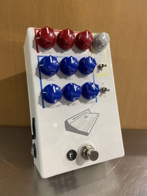 Gear Hunter | JHS Pedals - Colour Box V2 Preamp Pedal