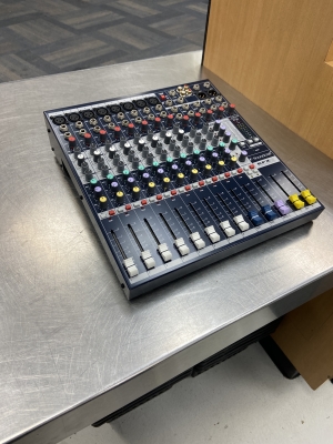 Gear Hunter | Soundcraft - EFX8