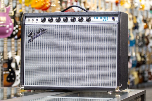 Gear Hunter | Fender - Custom Pro Reverb Guitar Amp