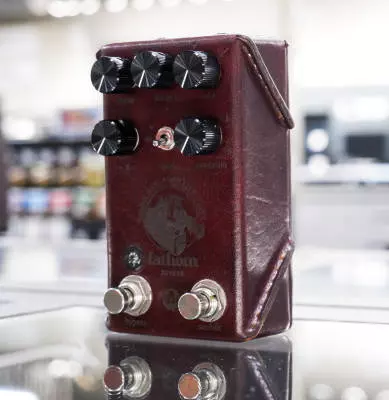 Gear Hunter | Walrus Audio - Fathom Multi-Function Reverb Pedal Leather