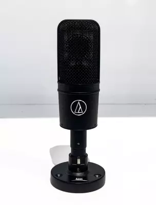 Gear Hunter | Audio-Technica - AT4040 Condenser Microphone