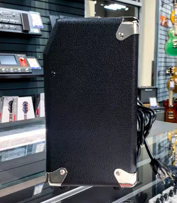 Gear Hunter | Fender - Frontman 10G