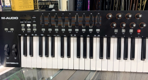 Gear Hunter | M-Audio - OXYGEN49 IV