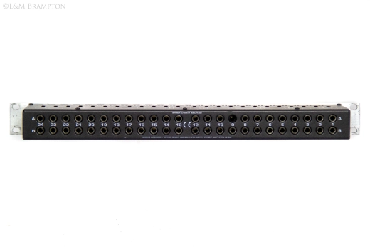 Gear Hunter | BEHRINGER PROFESSIONAL 48-POINT PATCHBAY