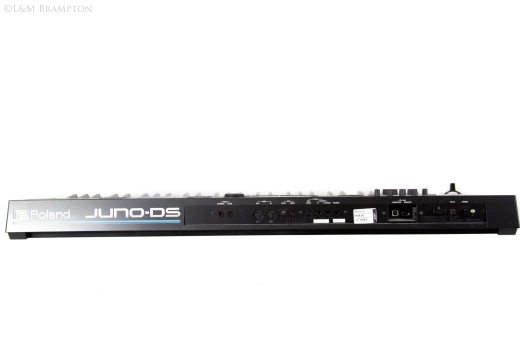 Gear Hunter | Roland - JUNO-DS 61 Key Workstation Keyboard