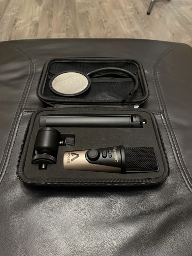 Gear Hunter | Apogee - HYPE MIC