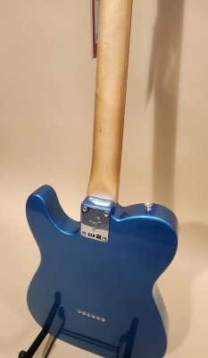 Gear Hunter | FENDER Limited Edition Vintera '70s Telecaster PF Lake Placid Blue