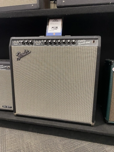 Gear Hunter | Fender - 65 SUPER REVERB