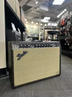 Gear Hunter | Fender FSR '65 Deluxe Reverb Western CB