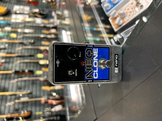 Gear Hunter | Electro-Harmonix - NEO CLONE