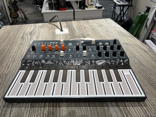 Gear Hunter | Arturia - MICRO FREAK
