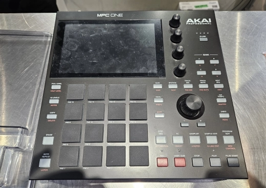 Gear Hunter | Akai - MPC ONE