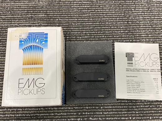 Gear Hunter | EMG - SA Strat Set Black