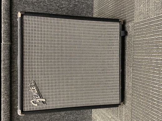 Gear Hunter | Fender - Rumble 100 V3