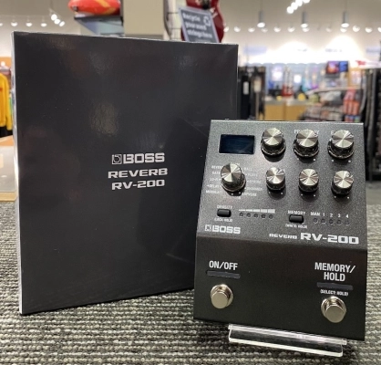 Gear Hunter | BOSS - RV-200 Reverb