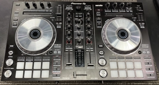 Gear Hunter | Pioneer - DDJ-SR2
