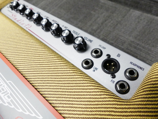 Gear Hunter | Ashdown Engineering - Ampli de basse Studio 12, fini en tweed