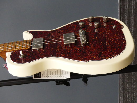 Gear Hunter | Godin Guitars - Radiator