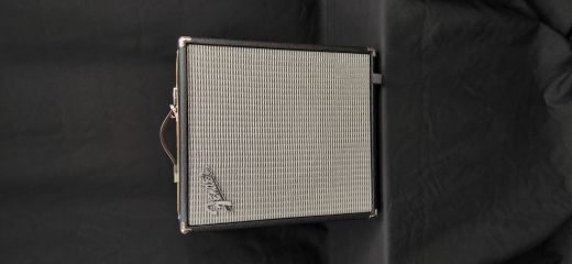 Gear Hunter | Fender - Rumble 100 V3