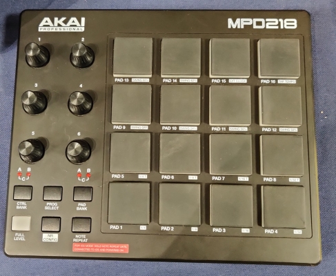 Gear Hunter | Akai - MPD218