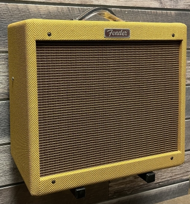 Gear Hunter | Fender - Blues Jr Tweed