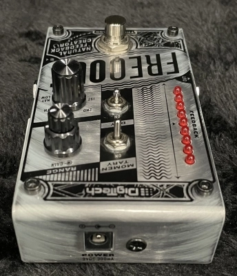 Gear Hunter | Digitech - FREQOUT