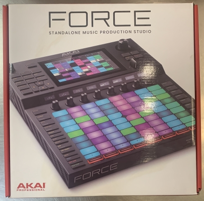 Gear Hunter | Akai - FORCE Music Production Station