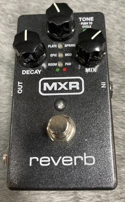 Gear Hunter | MXR - Reverb Pedal M300-MXR